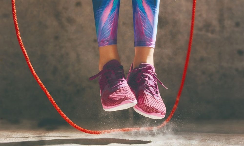 Abdominales Sit ups ¿Cómo se hace este ejercicio para un vientre de acero?